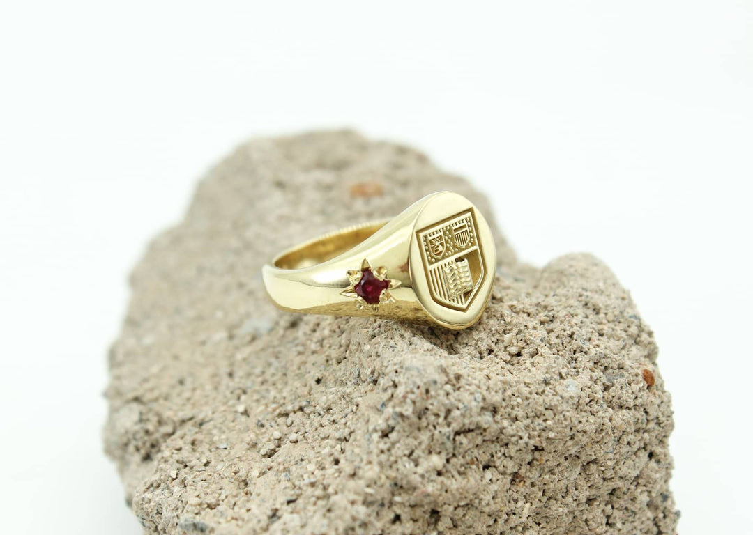 Custom Signet Rings | Anna Rosholt Jewellery Design